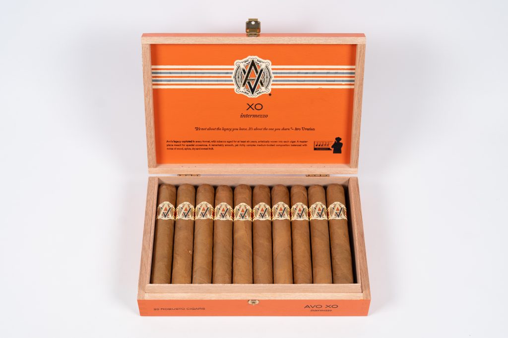 AVO Cigars from Davidoff – Fox Cigar